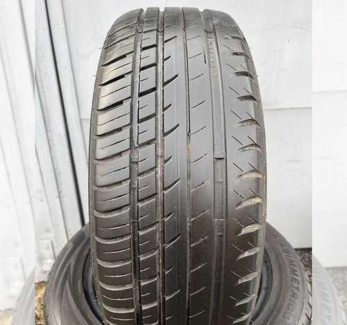 Viatti Strada Asimmetrico V-130 205/55 R16