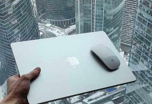Macbook air 15 М2 и мышь Magic Mouse 3 и чехол