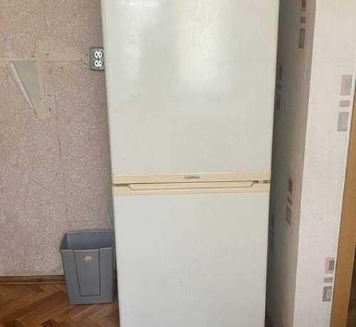 Холодильник stinol 101L