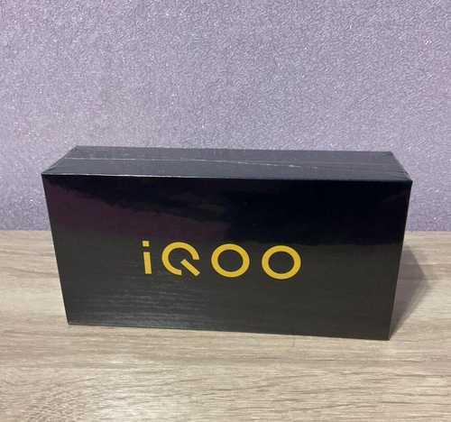 Vivo iQOO Z8, 8/256 ГБ