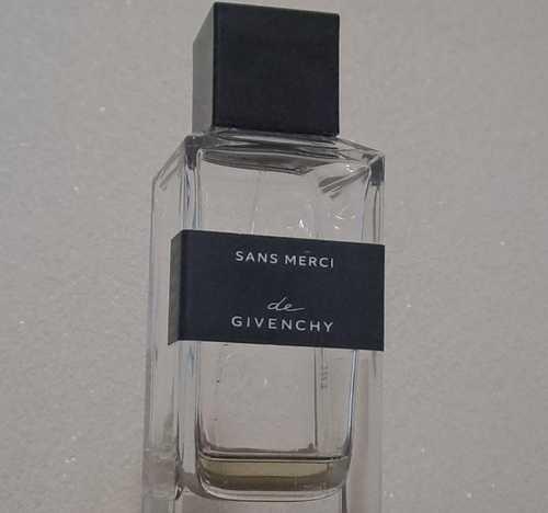 Givenchy sans merci остаток во флаконе