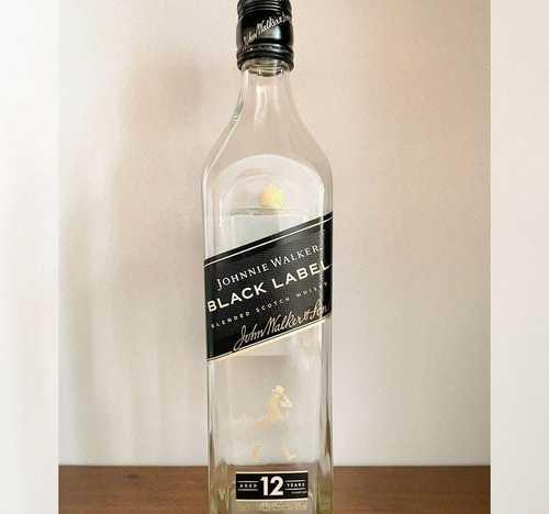 Бутылка Johnnie Walker black label