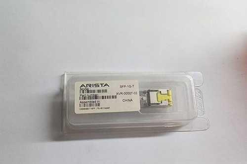 Трансивер Arista SFP-1G-T