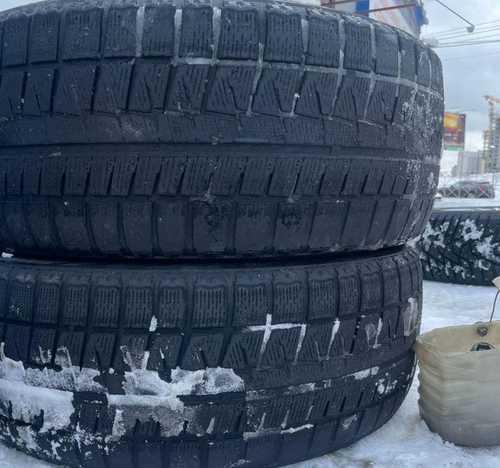 Bridgestone Blizzak Revo GZ 215/50 R17