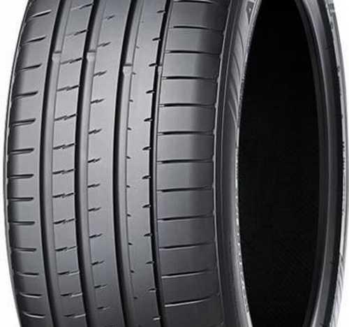 Yokohama Advan Sport V107 255/35 R19 96Y