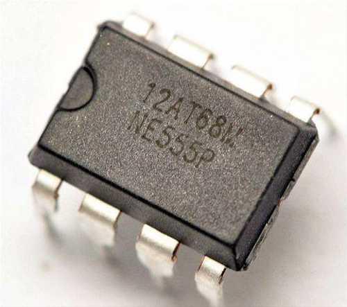 NE555P микросхема (DIP-8)