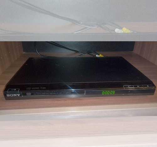 CD/DVD плеер Sony DVP-SR100