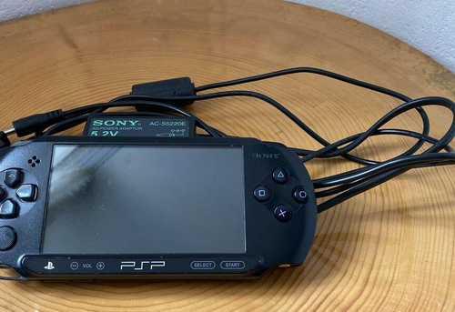 Sony psp e 1008 street