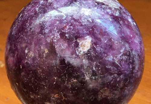 Шар Лепидолит Фиолетовая слюда 50 мм Сфера