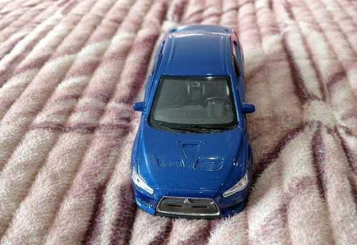 Mitsubishi Lancer Evolution X Welly 1:36