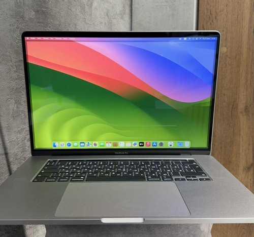 Apple macbook pro 16 2019 i7 16/512gb Gray