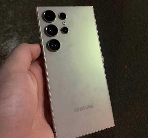 Samsung Galaxy S24 Ultra, 12/512 ГБ