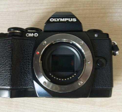 Фотокамера цифровая Olympus OM-D E-M 10