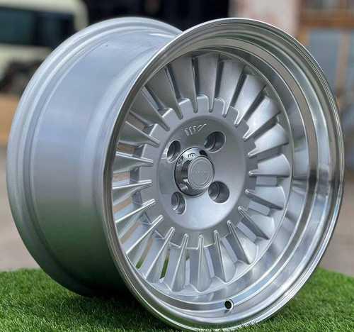 Ispiri CSR1D 0240 D15 8.25 4X100 ET0 73.1