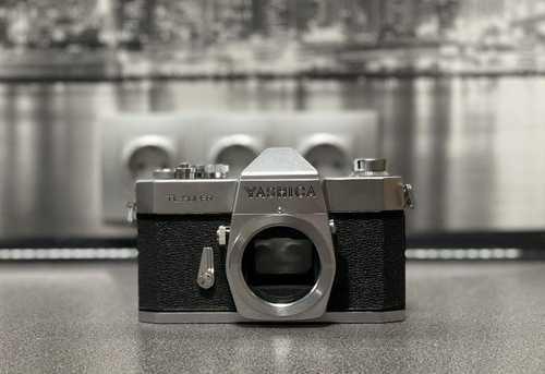 Yashica TL-Super