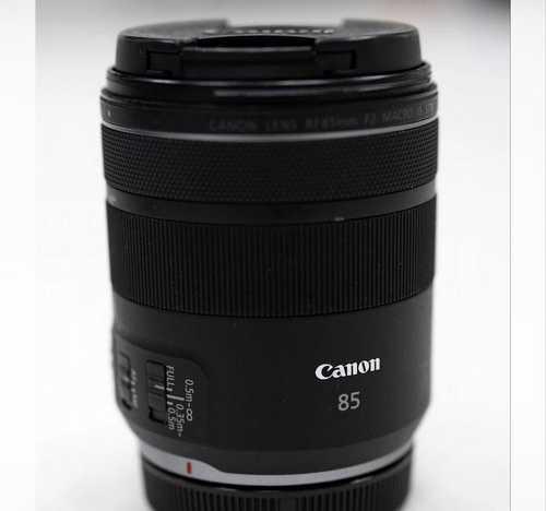 Объектив canon RF 85mm f2 macro is stm