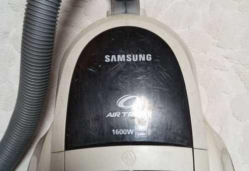 Пылесос Samsung 4520 в рабочем состояние завод