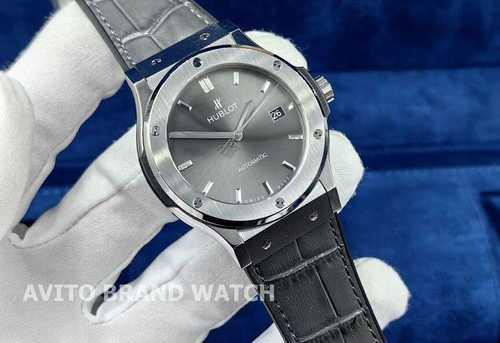 Часы мужские Hublot Classic серый циферблат и реме
