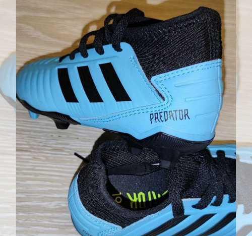 Бутсы adidas predator ориг-е детские. Размер 28