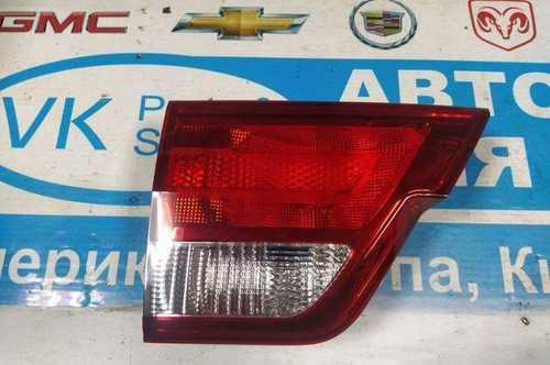 Фонарь внутренний левый WK2 Grand Cherokee 10-13