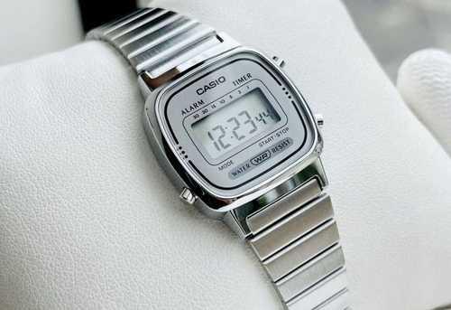 Женские электронные часы casio LA-670WA-7D