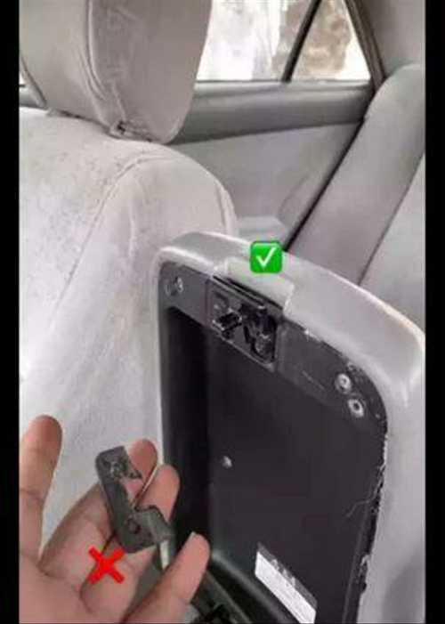 Замок крышки бардачка Toyota