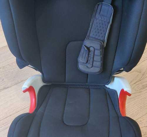 Автомобильное кресло britax kidfix XP 15-36 кг