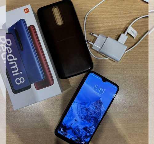Xiaomi Redmi 8, 3/32 ГБ
