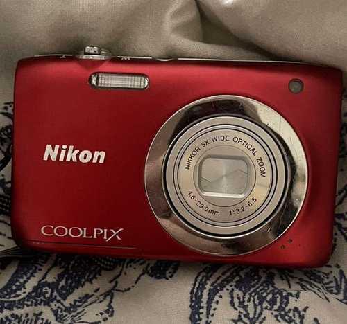 Цифровой фотоаппарат Nikon cooplix s2600