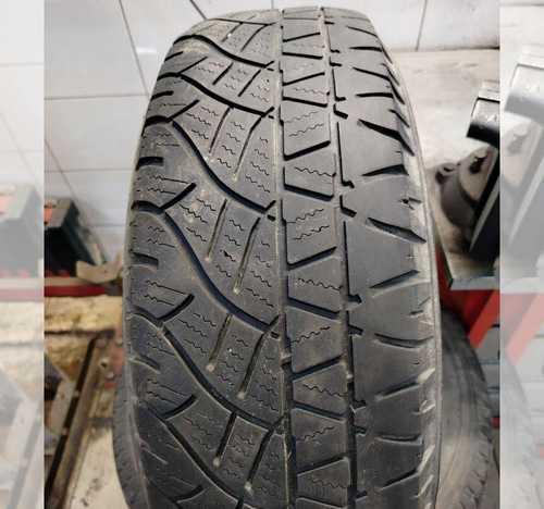 Michelin Latitude Cross 215/70 R16 104H