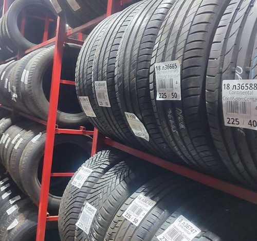 Toyo Tranpath MPZ 215/60 R17 96H