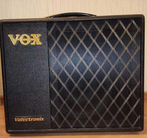 Гитарный комбоусилитель VOX Valvetronix VT40X