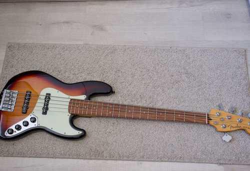 Fender Jazz bass player plus V