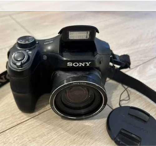 Sony cyber shot DSC h100