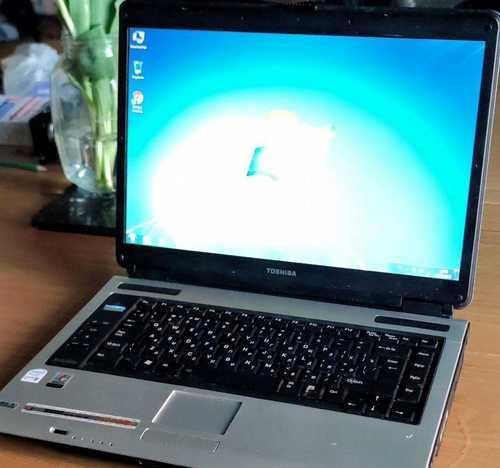 Ноутбук Toshiba A100