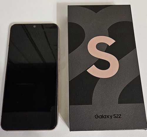 Samsung Galaxy S22, 8/256 ГБ