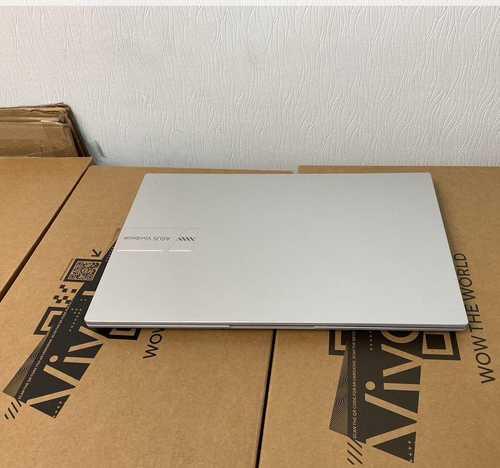 Asus x15 2024 10/12ядер i5 1235u 16Gb/500Gb