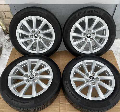 Колеса Toyota Camry R17 5x114.3 оригинал