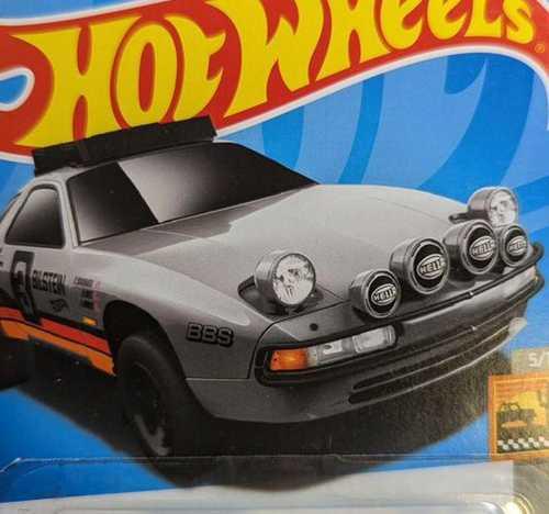 Hot Wheels Porsche 928S Safari (Серый)