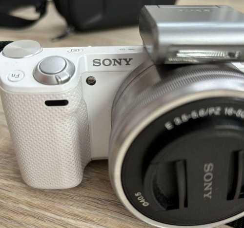 Sony Alpha NEX 5TL