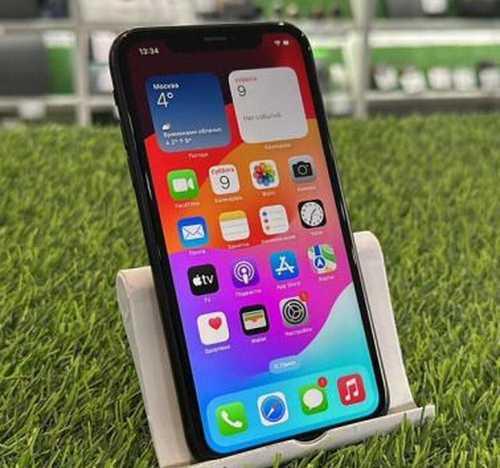 iPhone Xr, 128 ГБ