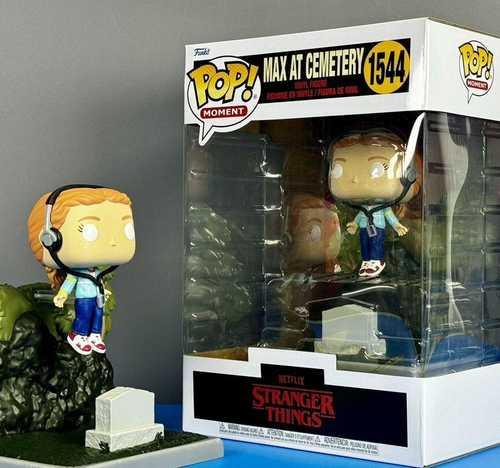 Funko Pop 1544 Max AT Cemetery Stranger Things