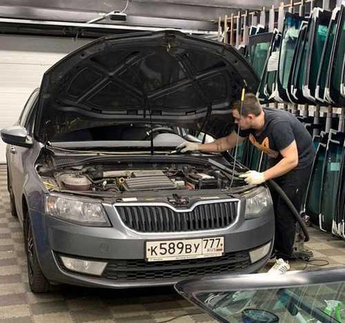 Лобовое стекло Skoda Octavia a5