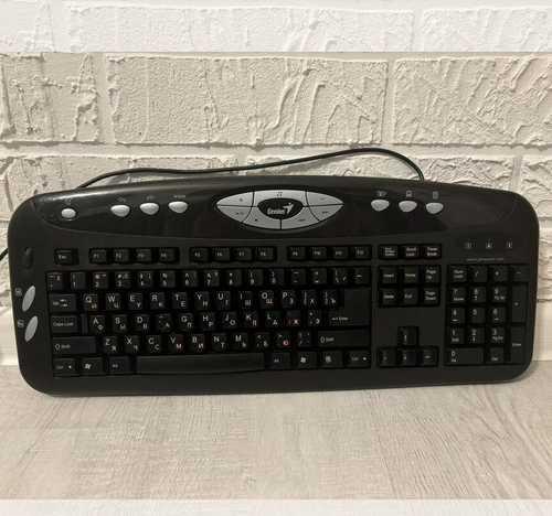 Клавиатура проводная Genius k640