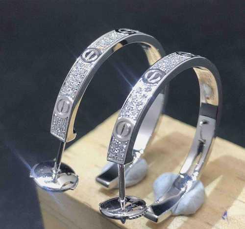 Серьги Cartier Love