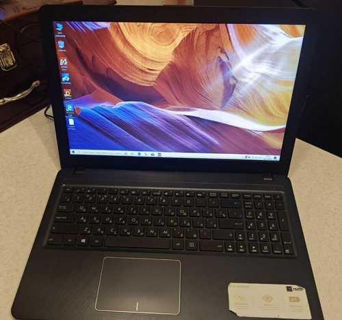 Asus X543U (i3-7020/8Gb/MX110 2Gb)