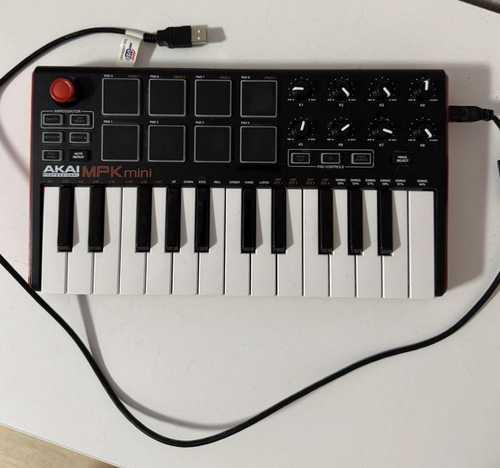 Midi клавиатура akai mpk mini 3