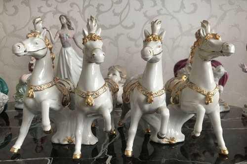 Скульптура Пара лошадей фарфор Италия