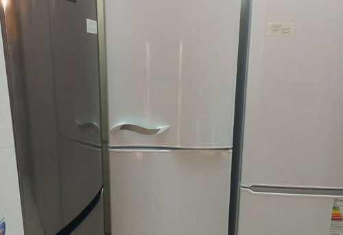 Холодильник Атлант. Двух компрессорный