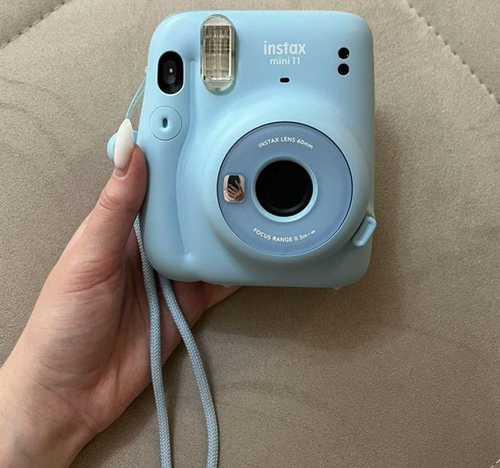 Фотоаппарат моментальной печати Instax mini 11